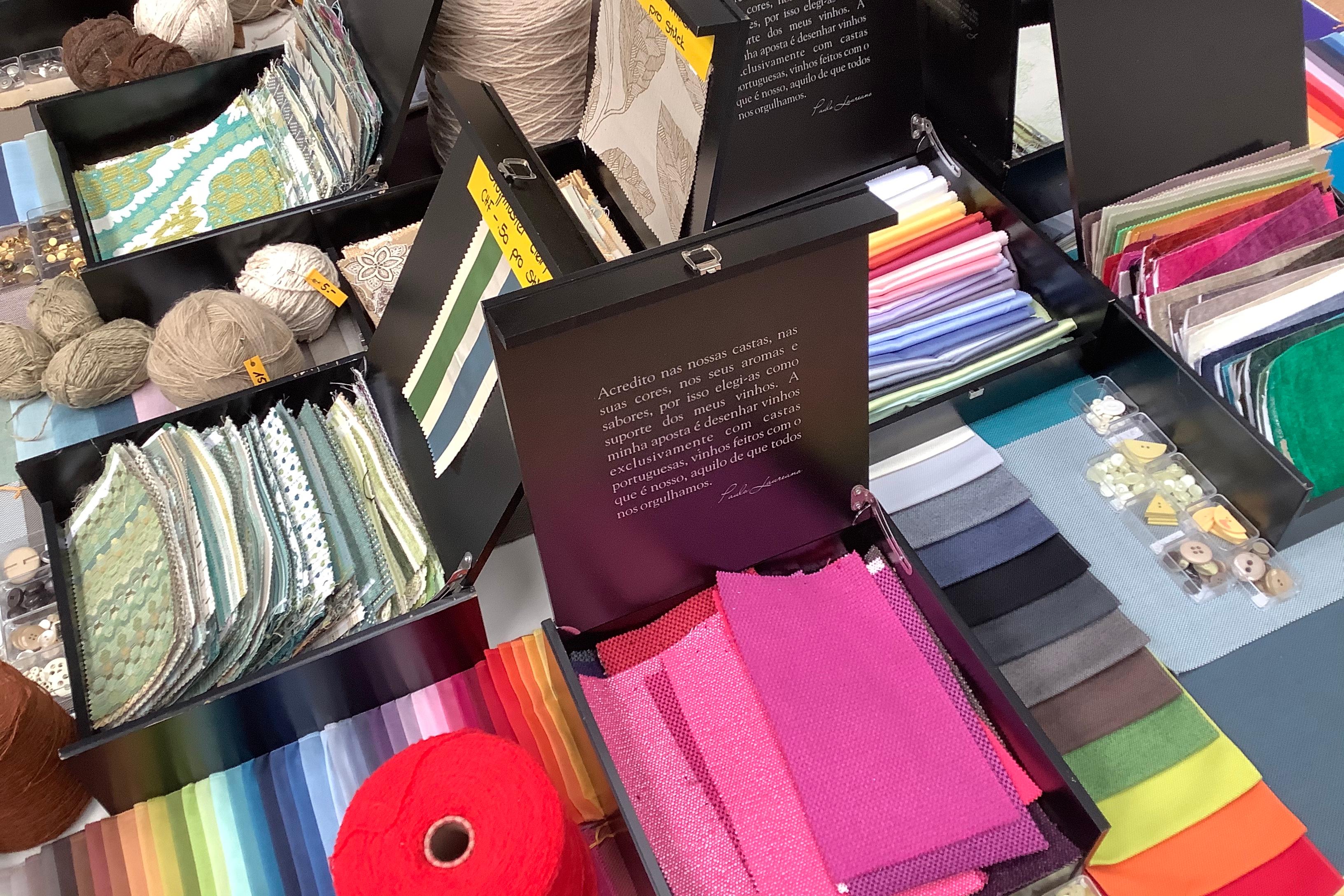 Stoff- und Polsterstoffmuster | OFFCUT Bern