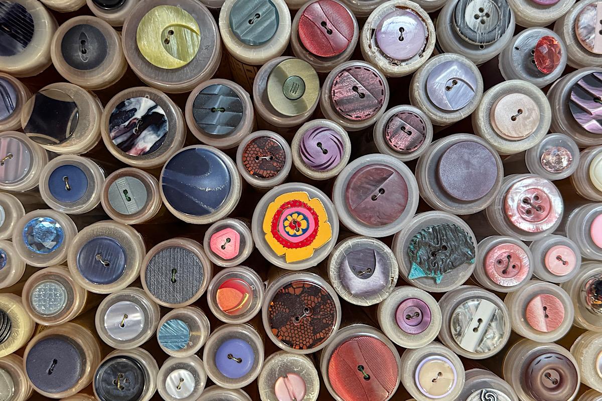 Knöpfe | OFFCUT Basel