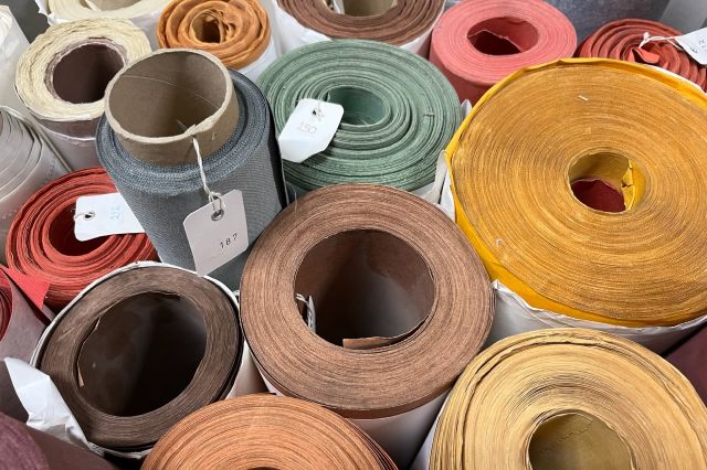 Stoff- und Polsterstoffmuster | OFFCUT Bern